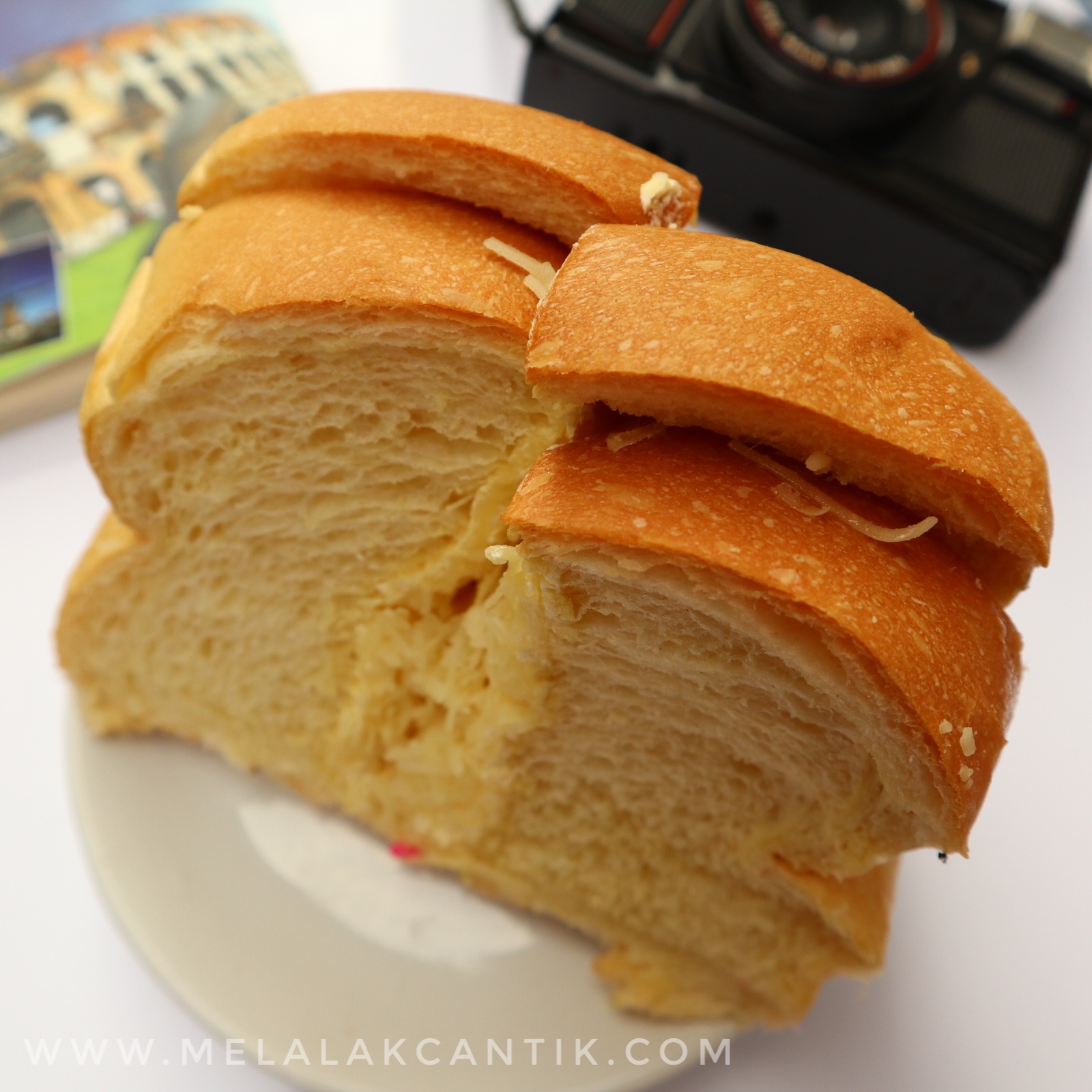 Kelembutan Setiap Potongan Roti Besak Hadir di Medan - Travel Blog