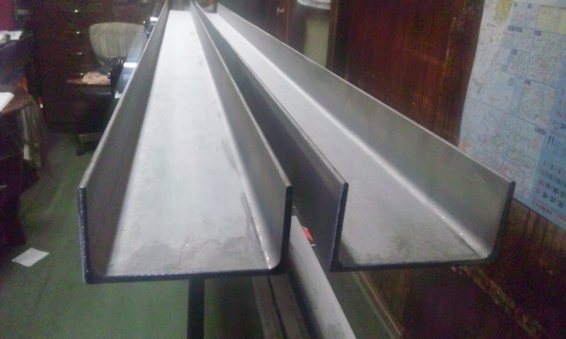 ステンレスパイプ・ステンレス鋼材の材料・重量表：規格・サイズ表及び販売のご案内！！: ステンレス溝形鋼 ・ステンレスチャンネル：ステンレス鋼材 ...