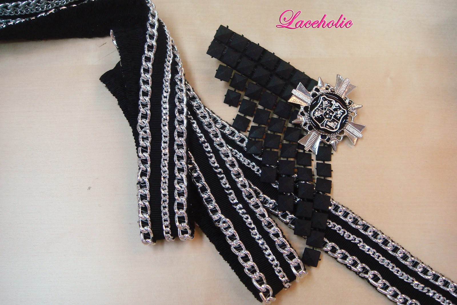 Lace, Wedding, Hair Accessories, Crowns and Ribbons: TRIPLE CHAIN LACE