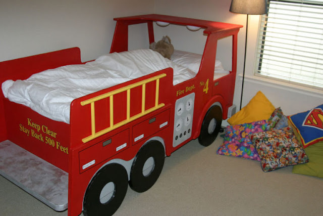 Fire Truck Bunk Bed: The Common Venue for Sleeping and Playing | Best ...