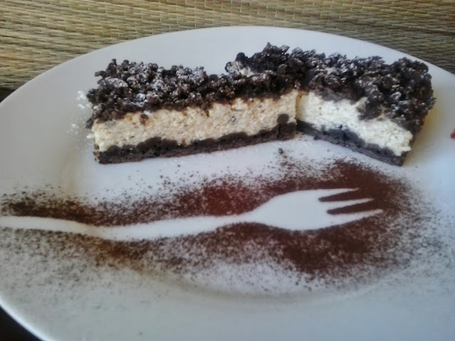 Ilcsi konyha: Reszelt kakaós túrós linzer