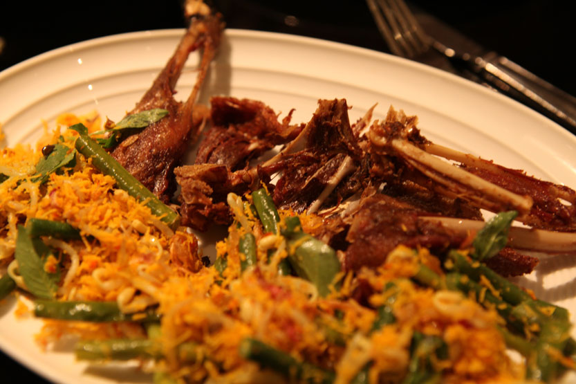 Yummy Malaysiana: Palalada Restaurant (by Alun-Alun)