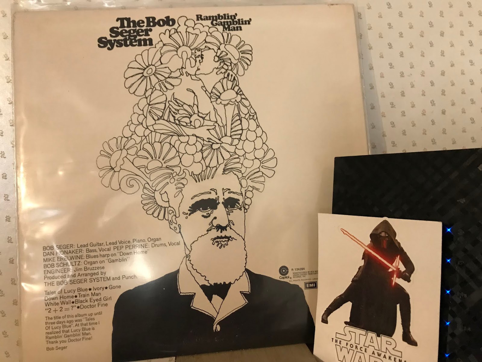 The College Crowd Digs Me: TCCDM Pulls One Out..."Ramblin' Gamblin' Man ...