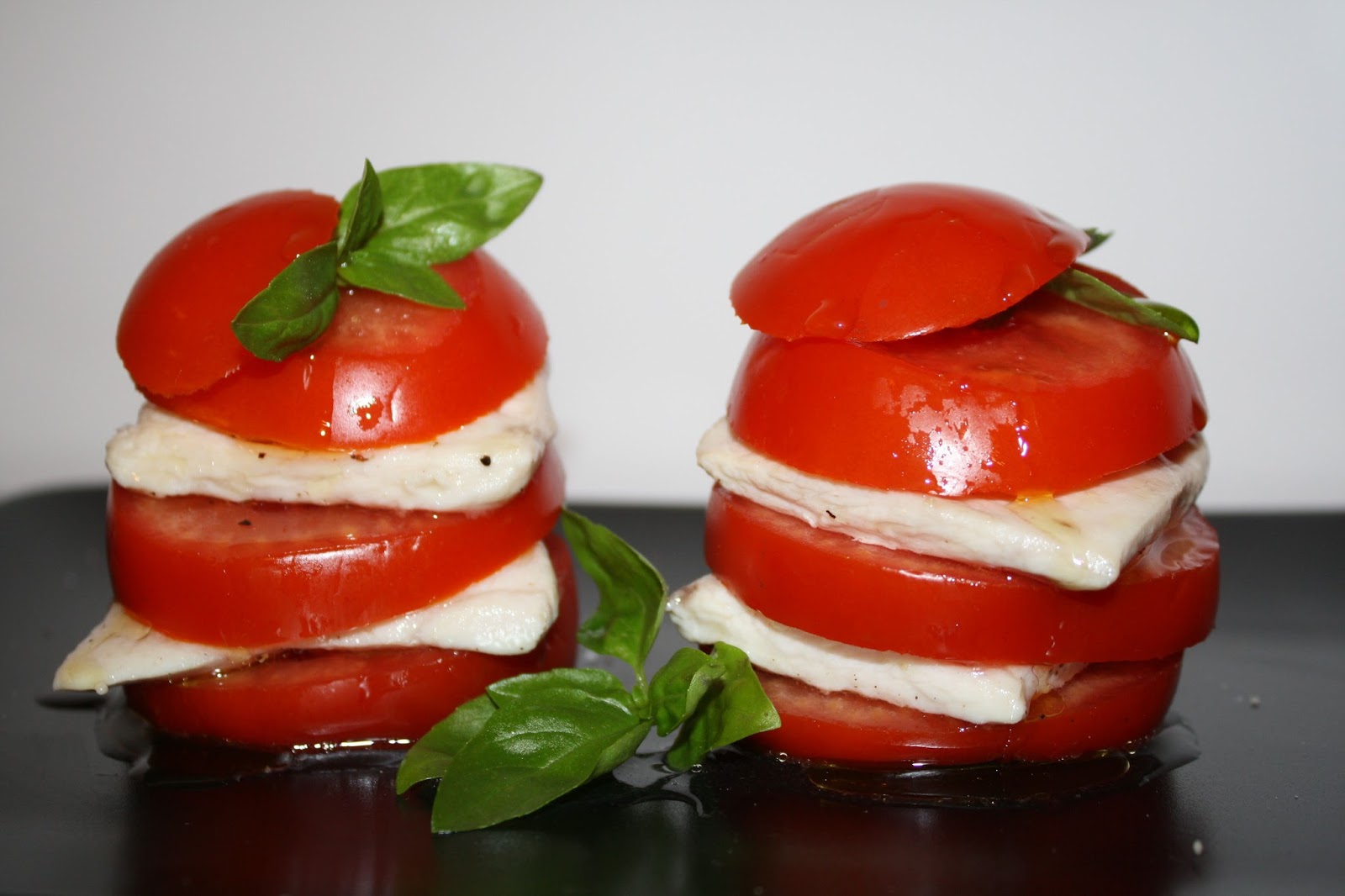 La Cuciniera Moderna: Ricetta light: caprese di pollo