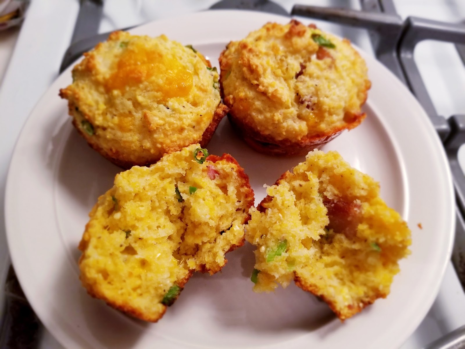 it just Dawned on me . . .: savory corn muffins revisited