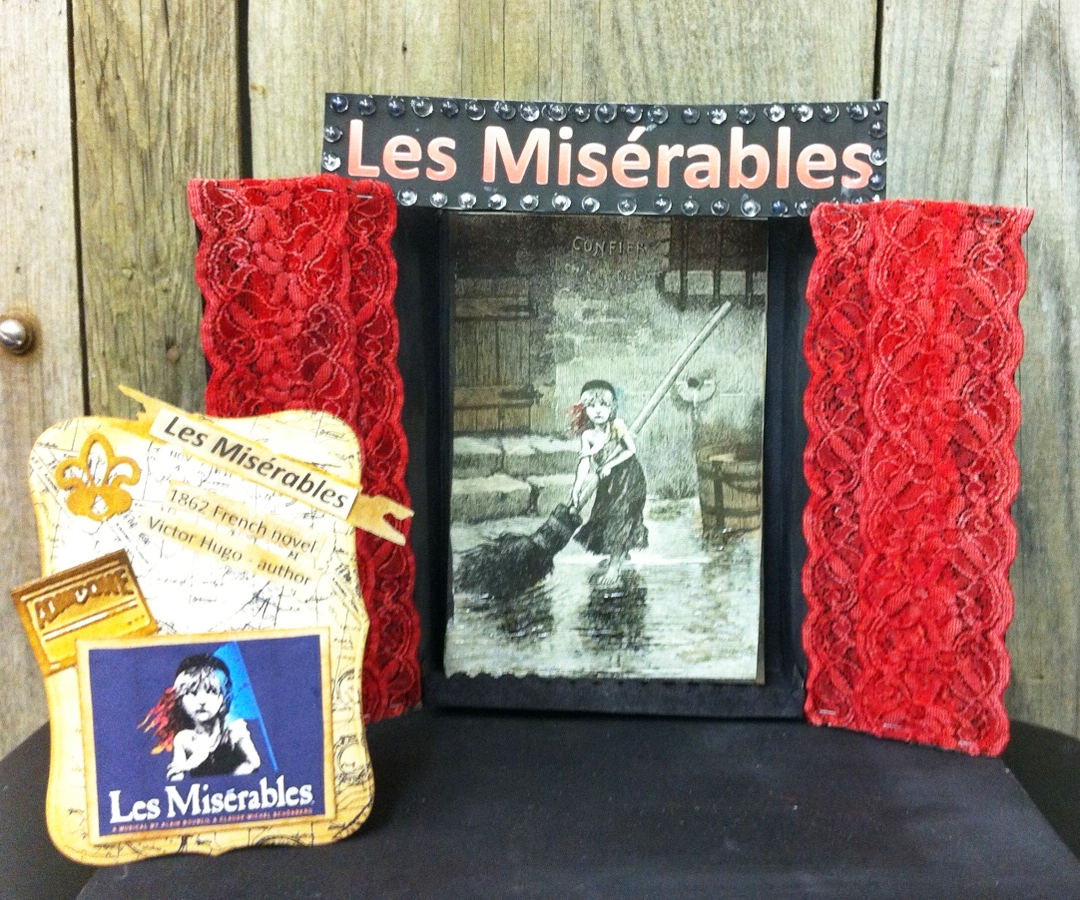 JBigg's Scrap Pieces: Les Miserables Papercrafting Project