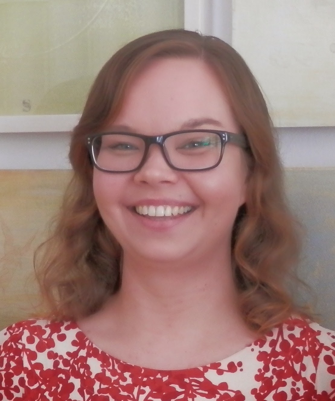 Sariolan koulun blogi: SALLA SIMUKKA - KIRJOITTAJASTA KIRJAILIJAKSI