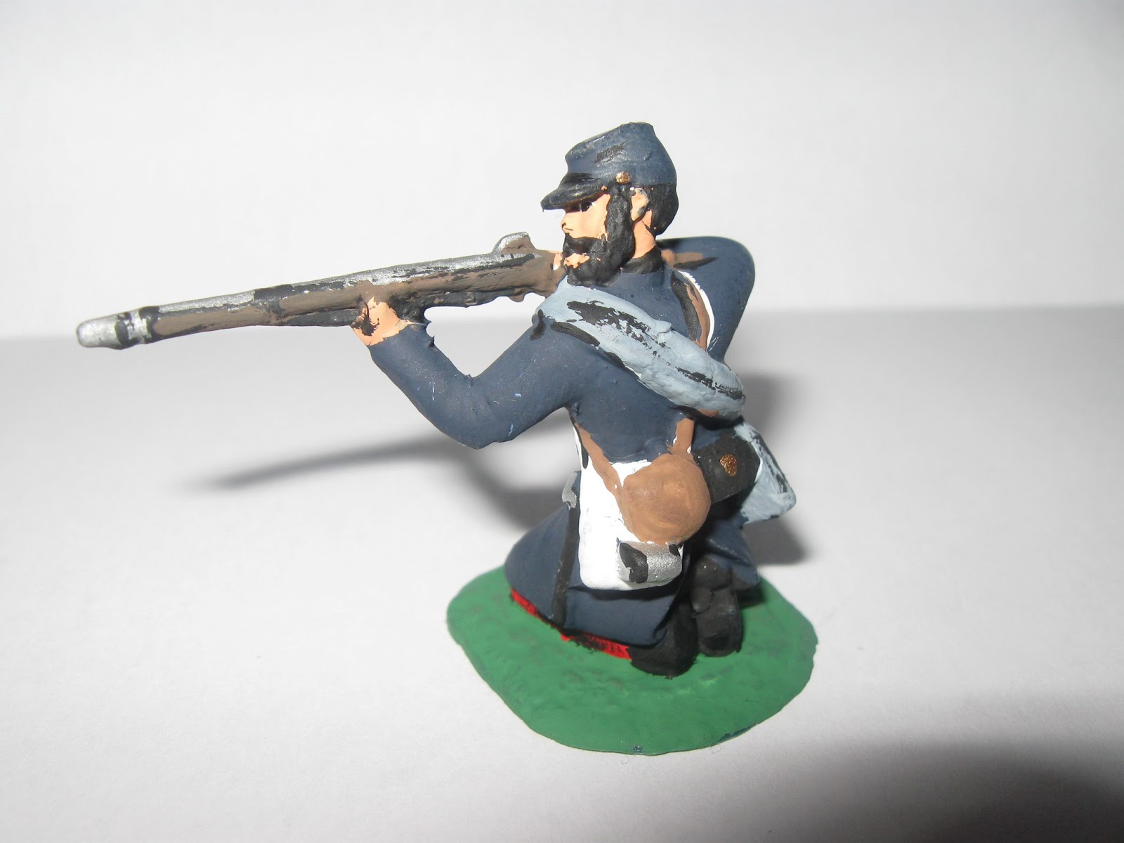 PAINTED PLASTIC SOLDIERS