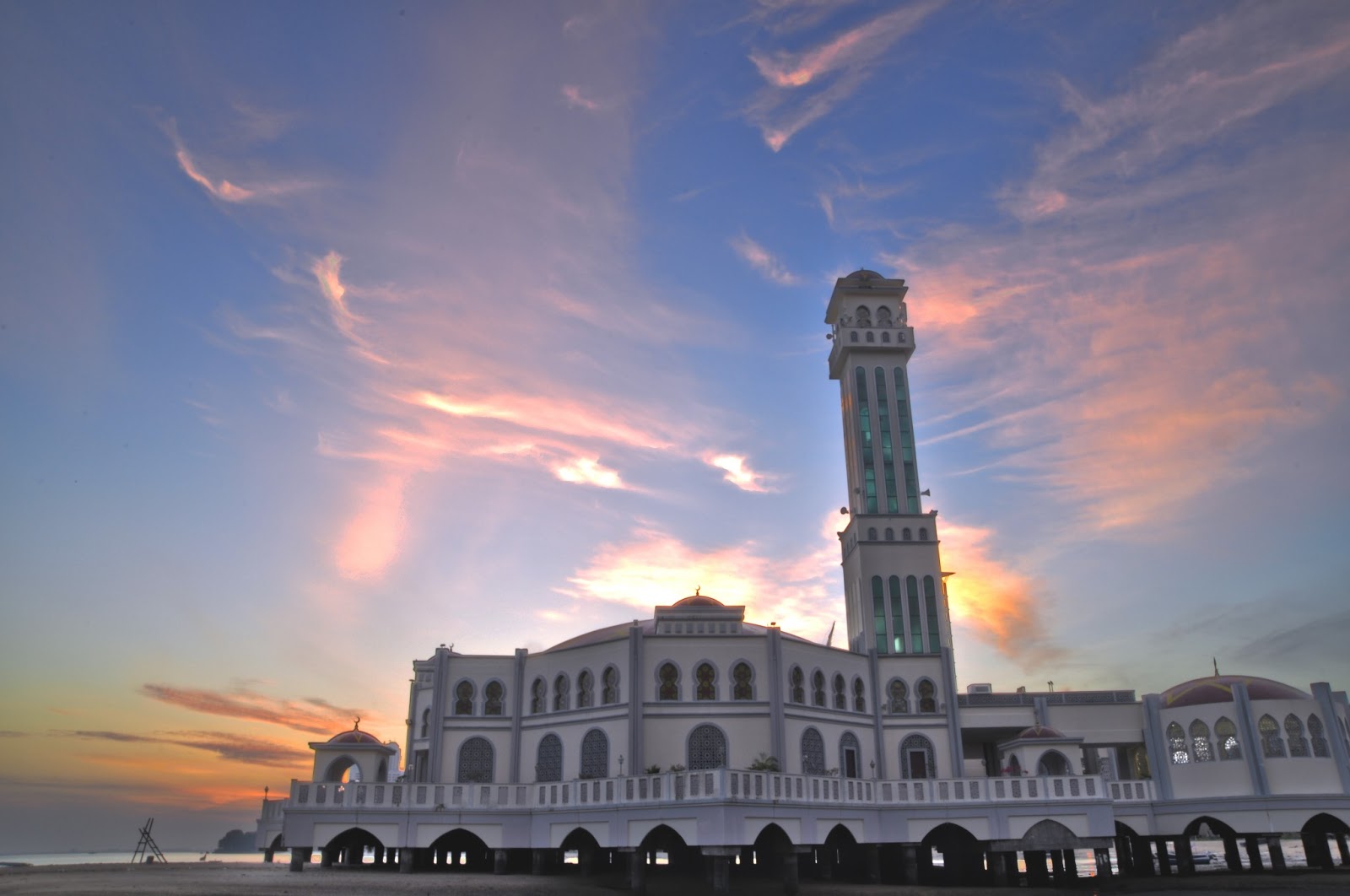 Hikayat Budak Pening: Outing | sunrise masjid terapung