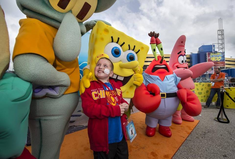 Just A Car Guy: the biggest mural ever at a Nascar track... was ...