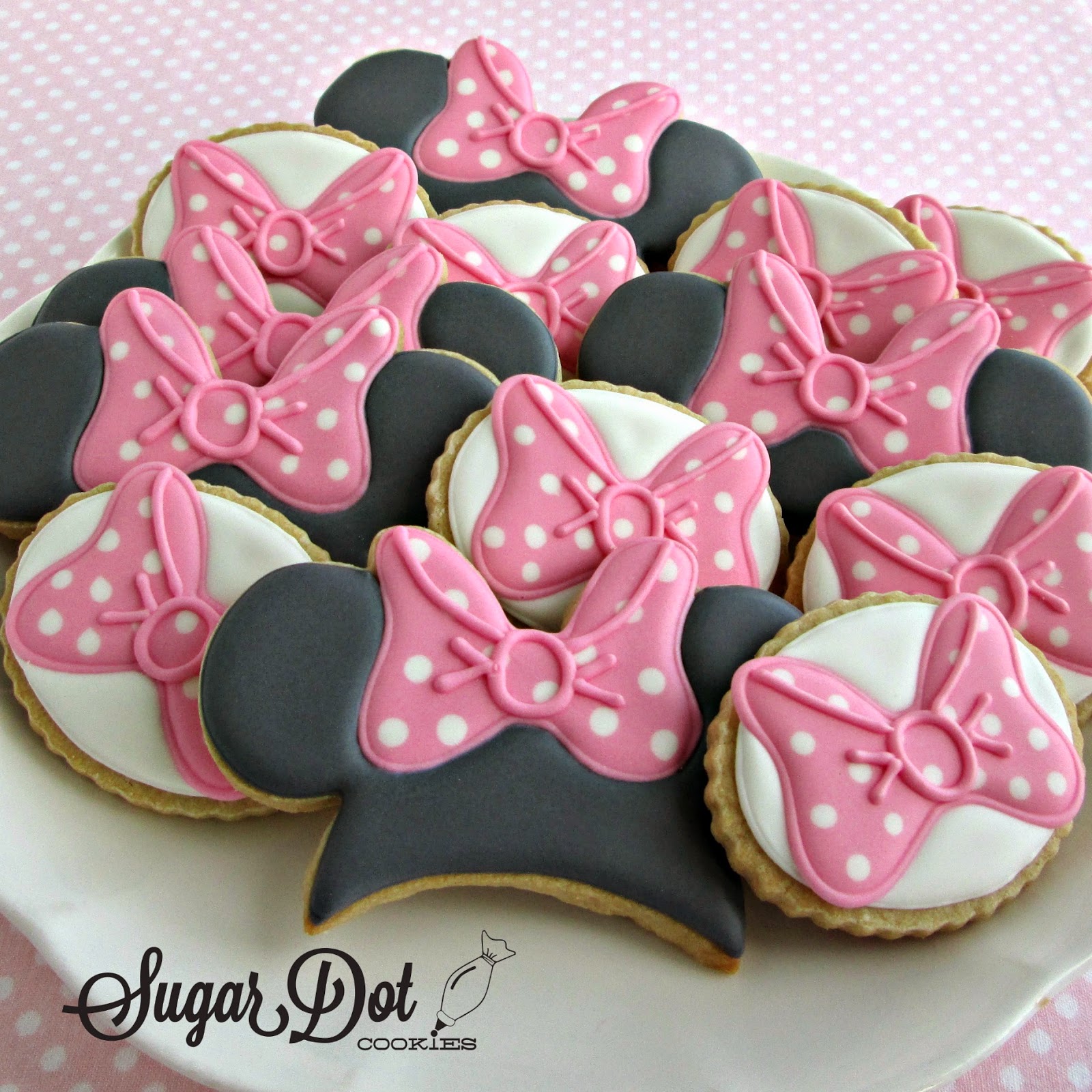These Minnie inspired cookies were for a little girl's birthday.