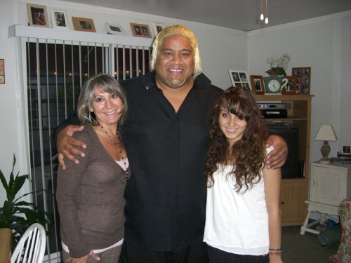 WWE Superstar Rikishi With His Family