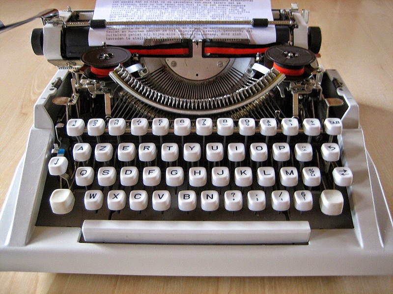 Fieggentrio: Vaarwel typemachine.