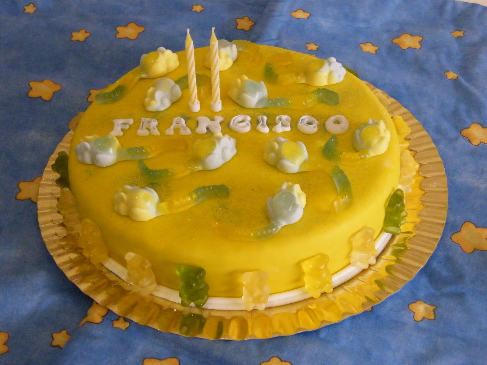 Paraíso do Açúcar: Este foi o bolo de Aniversário do Kiko para a escolinha