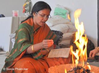 మనం చూడాల్సింది " వుమెన్. ఇన్ బ్రాహ్మనిజం" కాదు".వుమెన్. ఇన్ కాపిటలిజం".