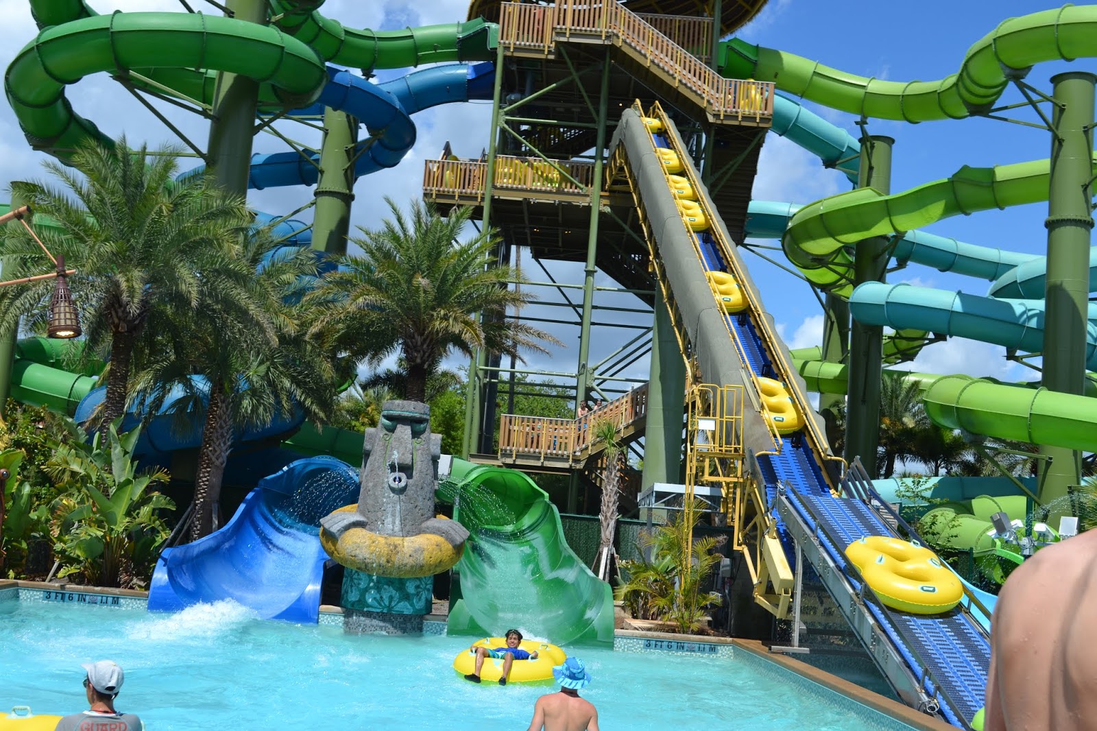 DISNEY - TOUR JUNIO 2018: VOLCANO BAY - PARQUE DE AGUA