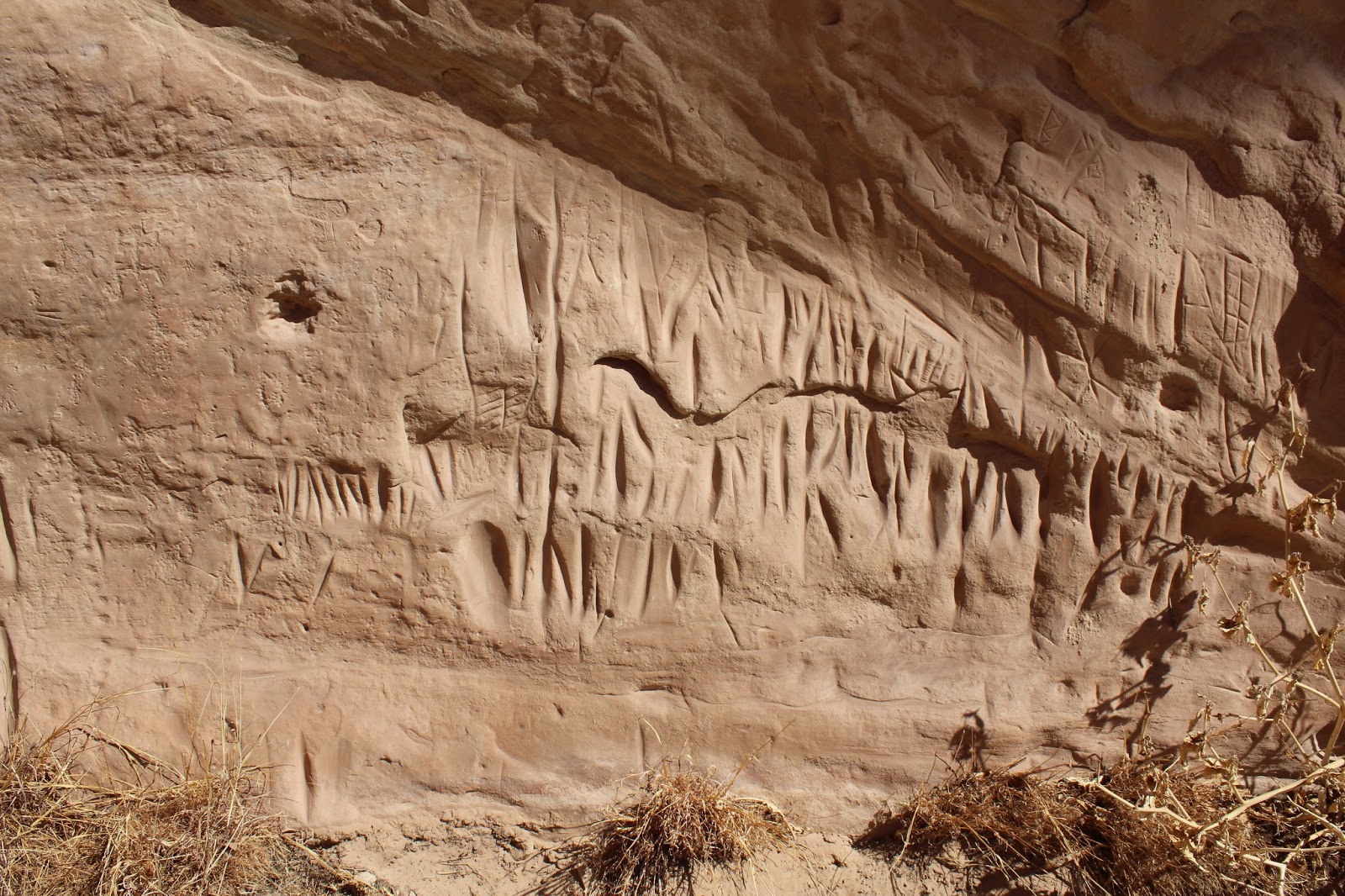 gjhikes.com: Monarch Cave