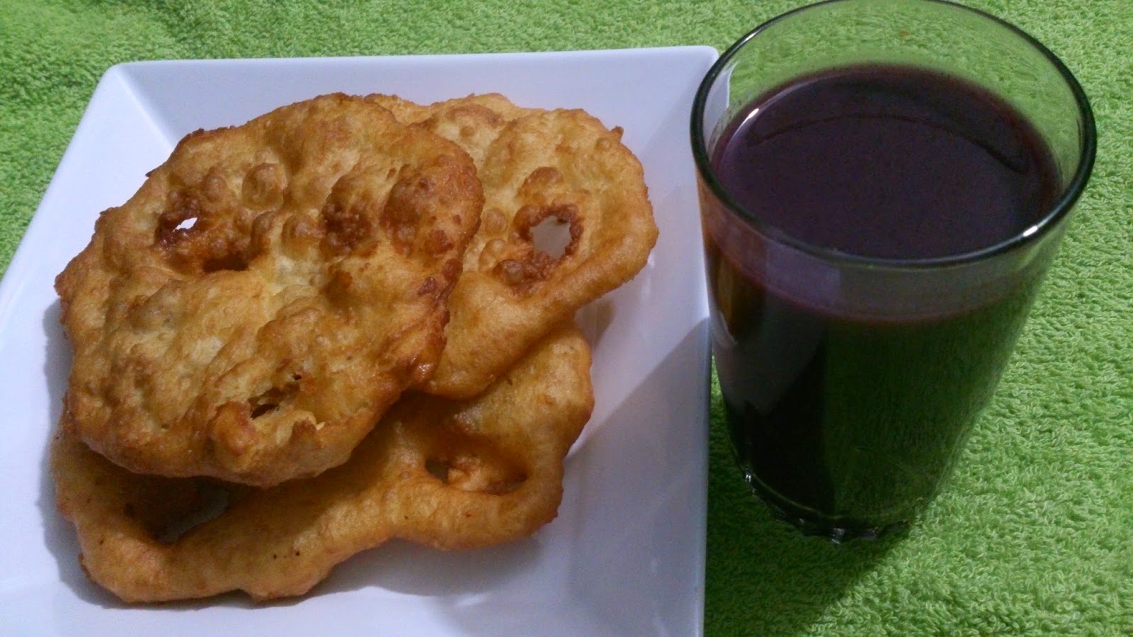 BUÑUELOS CON API (SABOR DEL ALTIPLANO BOLIVIANO)