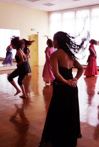 THE VIEW FROM FEZ: Workshop in Fez: The Art of Arab Berber Movement