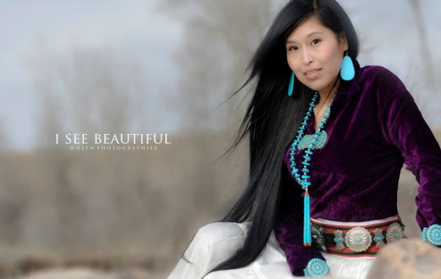 White Wolf : Photographer Outstanding Photos Showcase the Beauty of ...