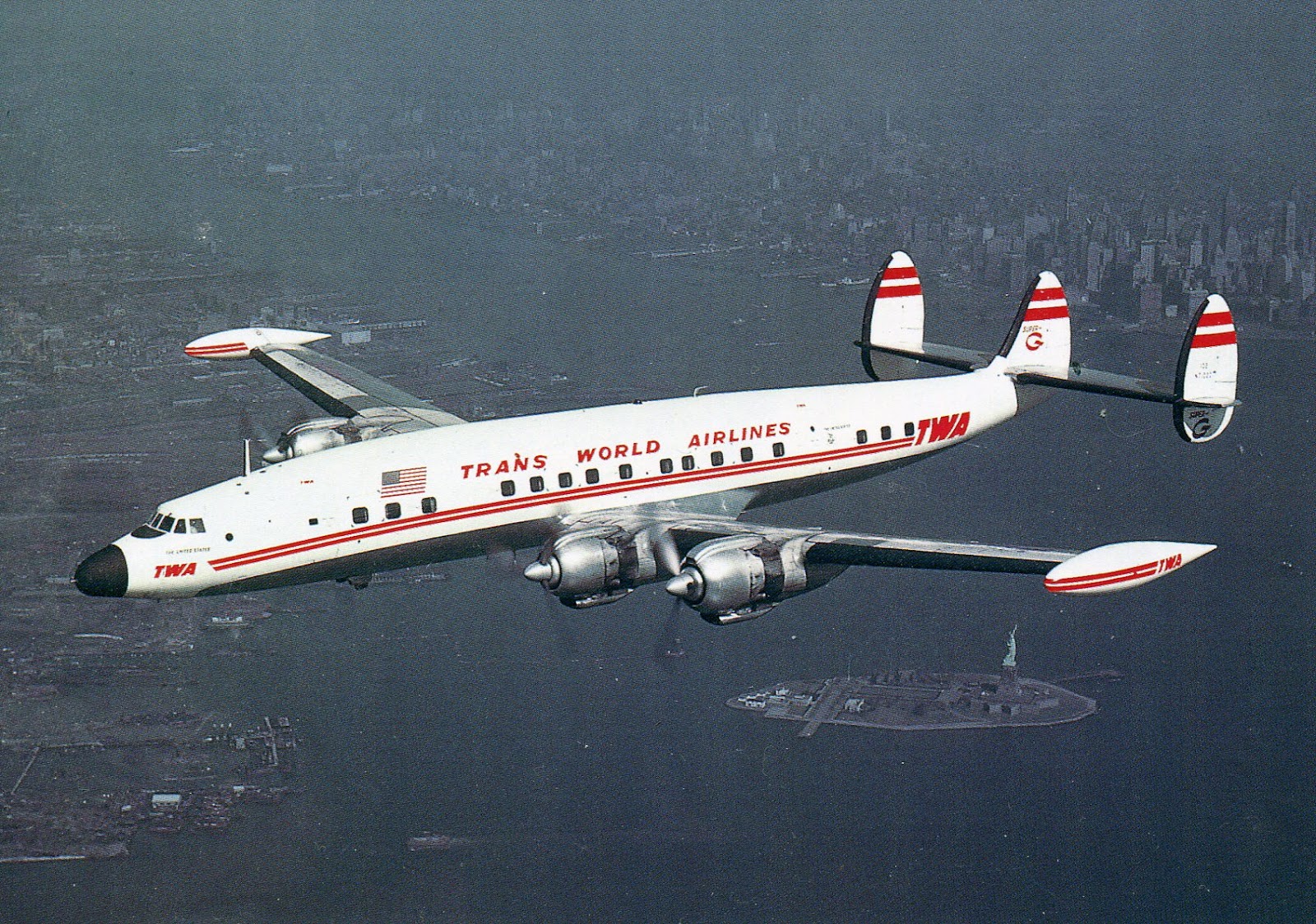 Lockheed constellation