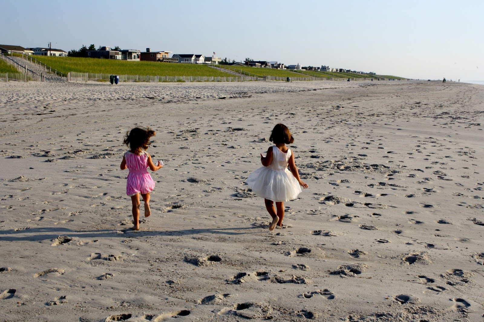 10 Outdoor Summer Activities for Families - The Chirping Moms