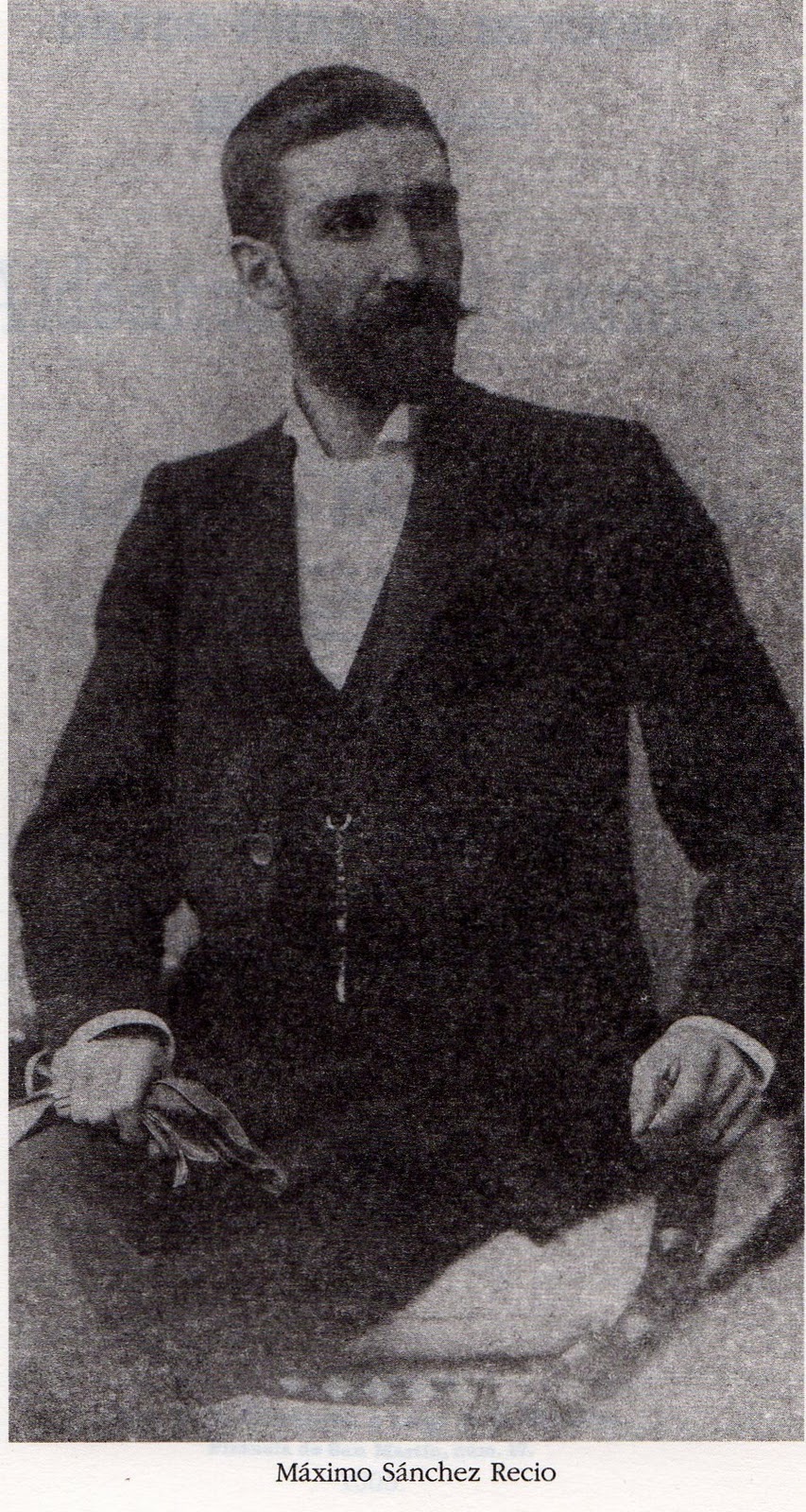 Zarza historia: SÁNCHEZ RECIO, MÁXIMO