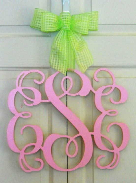Sweet Like a Song: Craft Tutorial: Monogram Wreath!