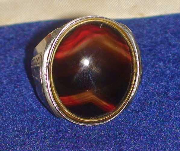 Batu Permatan: batu amber adalah