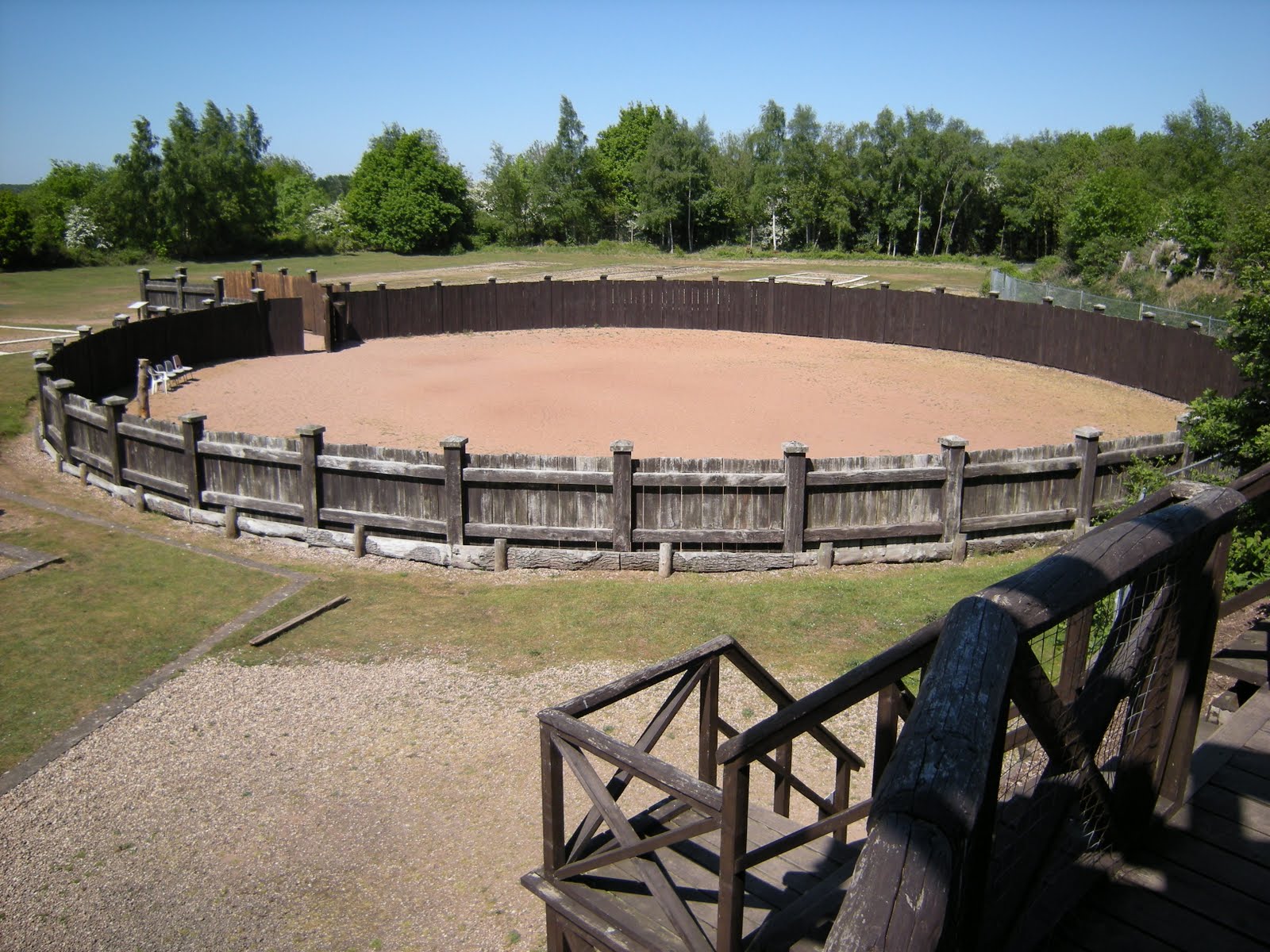 Ubique: The Lunt Roman Fort