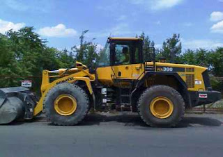 Ryan McCourt McCourt Construction: Heavy Construction Equipment: Ryan ...