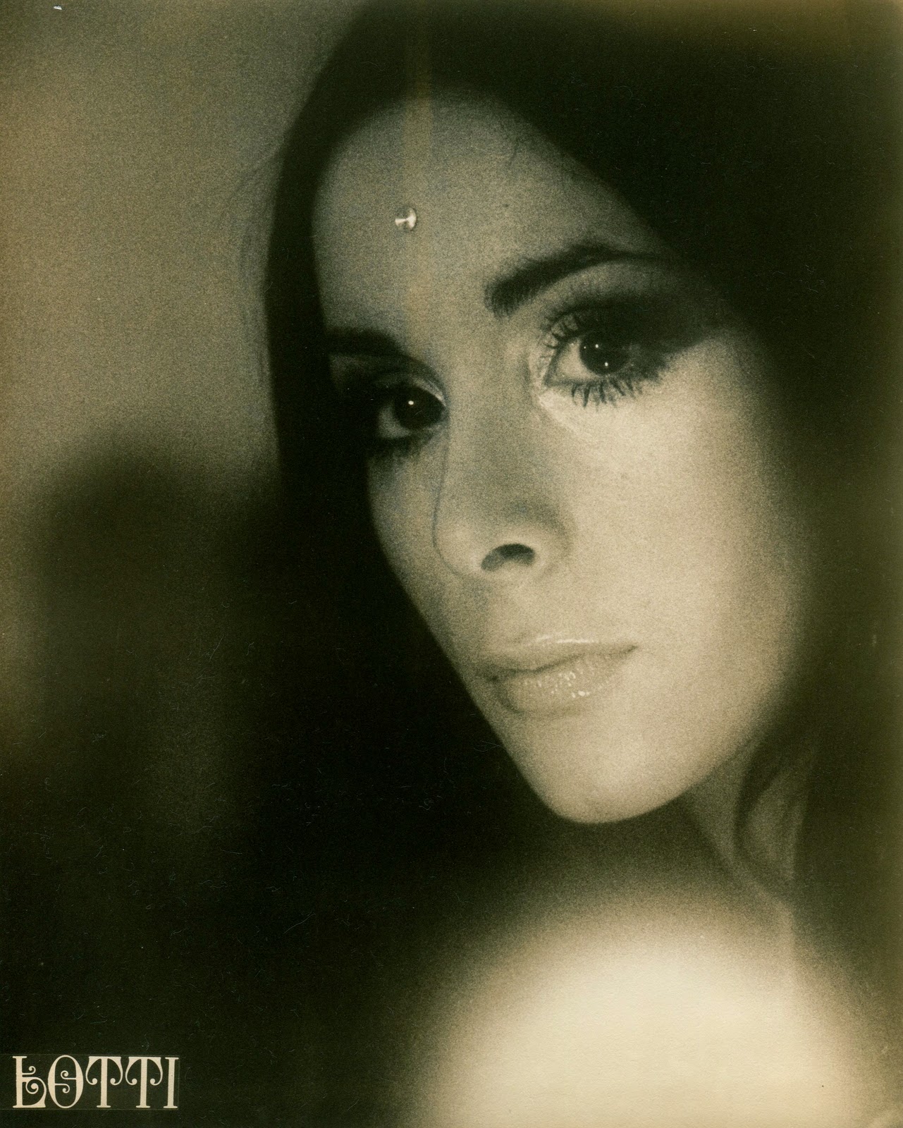 Galactic Ramble: Lotti Golden: 'real and deep and touching'