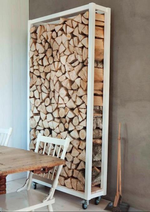 David Dangerous: 15 Inspiring interior firewood log pile designs