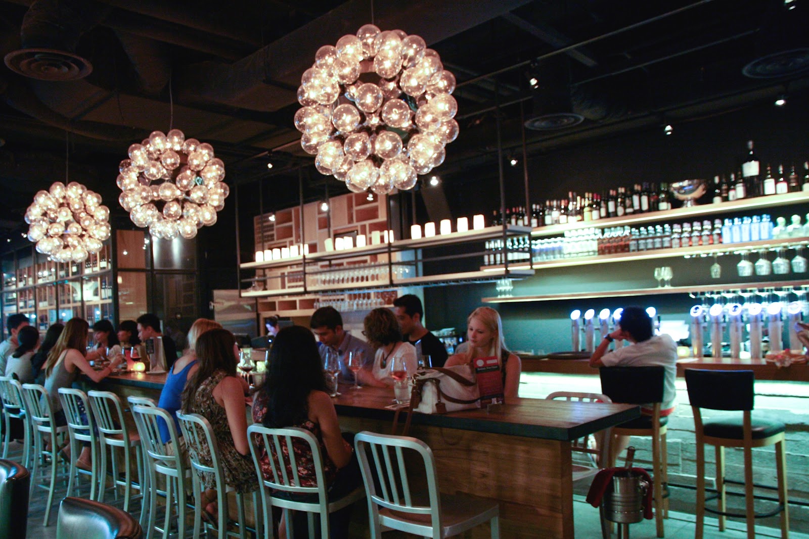 spice in wine: Wine Connection Tapas Bar & Bistro at Robertson Walk