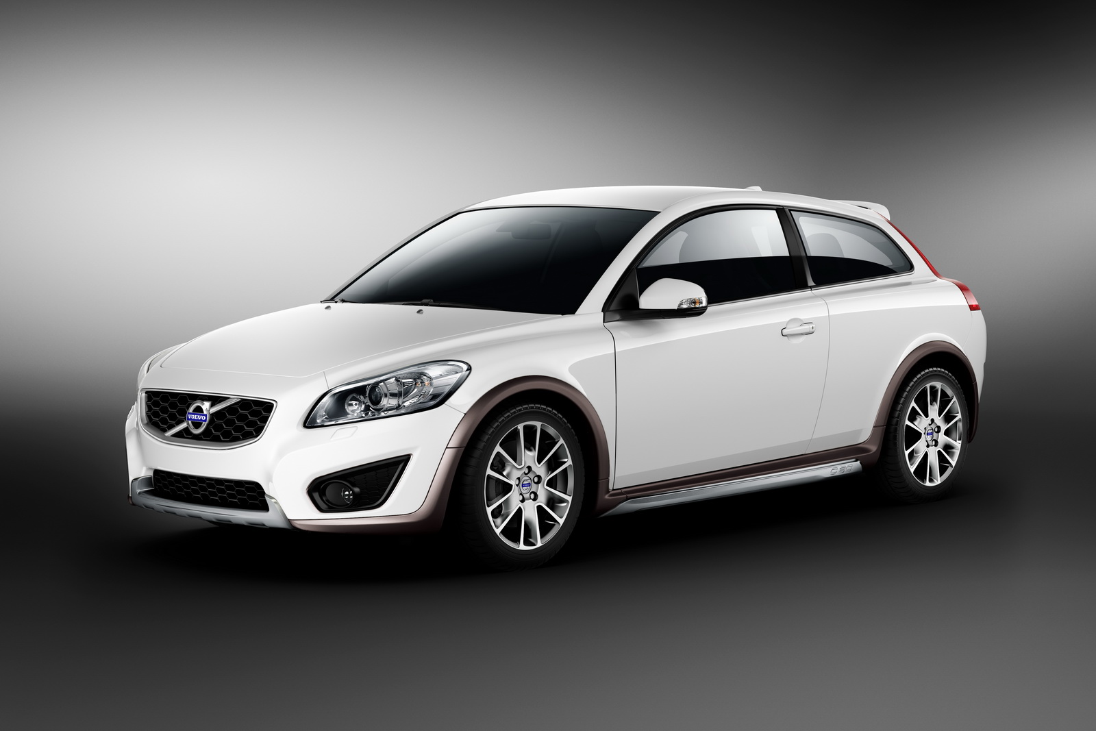 ENSAIO: VOLVO C30 1.6 DRIVe/115 cv - COCKPIT AUTOMÓVEL