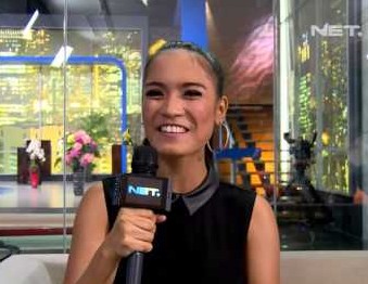 Biodata Penyanyi Cantik Maria Calista Terbaru dan Lengkap