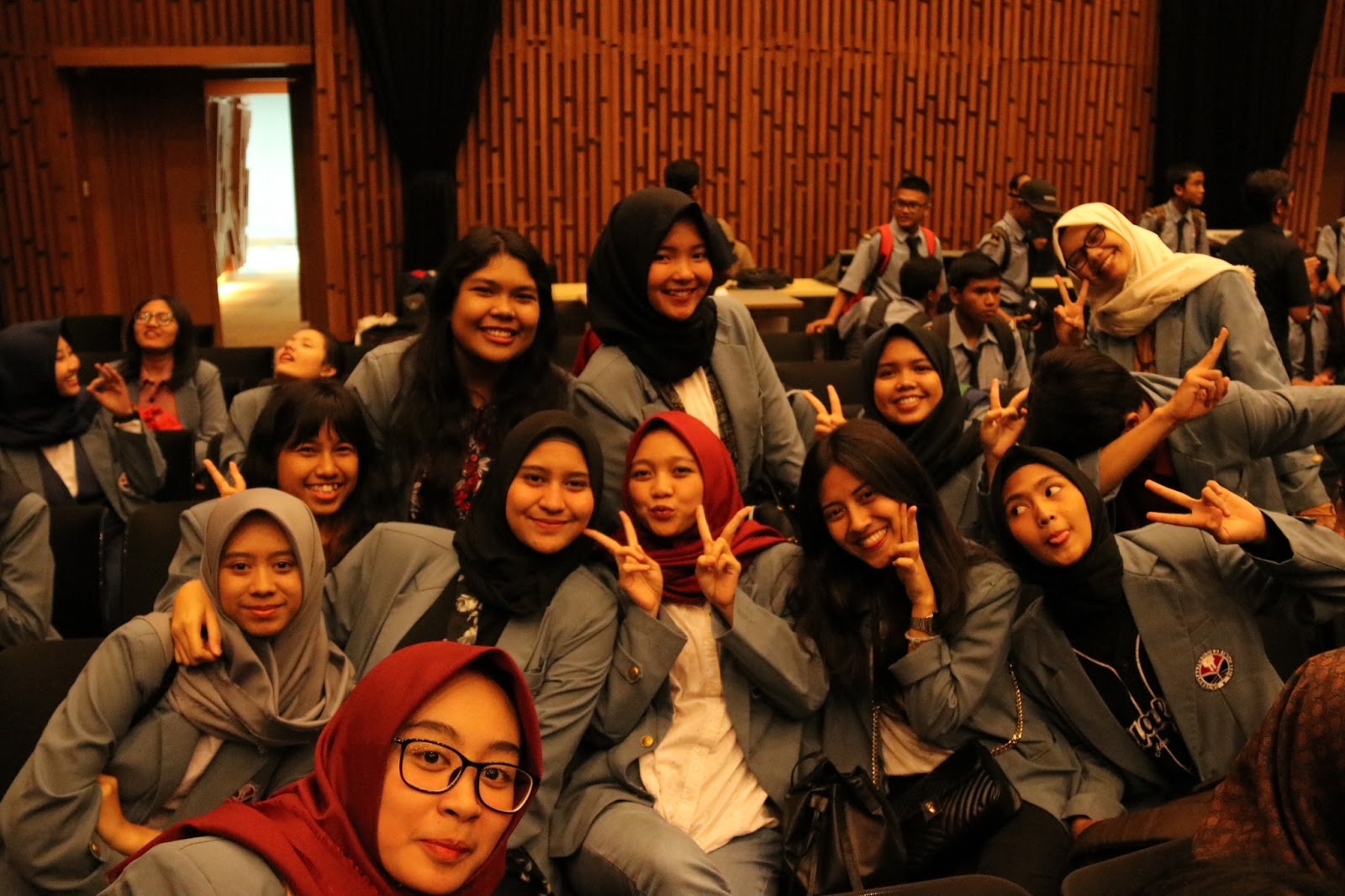 KENAPA HARUS ILMU KOMUNIKASI? Rasanya Kuliah di IKOM UPI