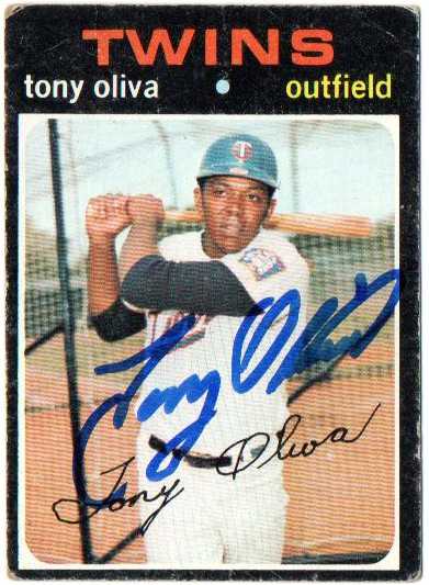 Card Buzz: Featured autograph - Tony Oliva
