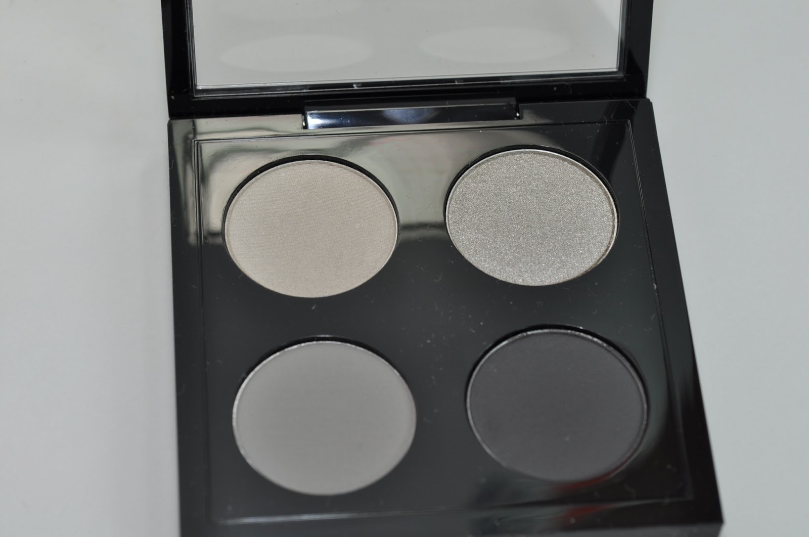 MAC All About Orange: Rainy Season Eye Shadow x4 Quad Swatches, Eye ...