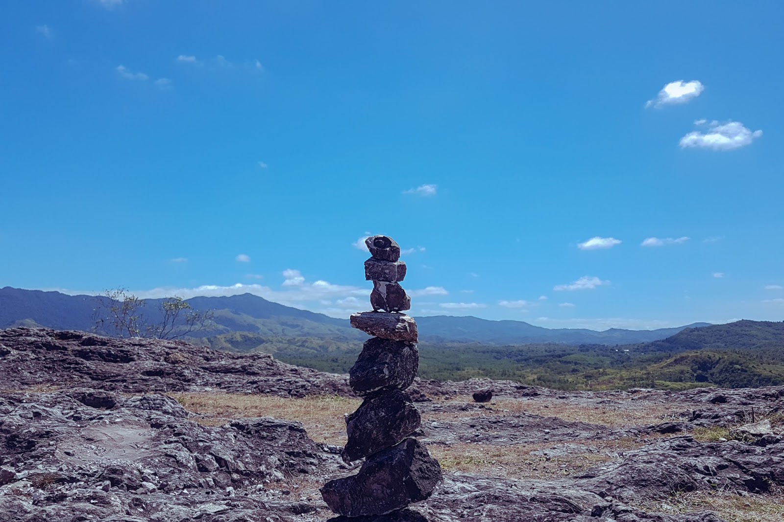 Mt. Manalmon & Mt. Gola