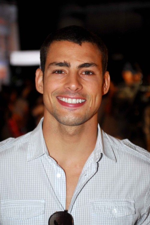 Os 10 atores mais Bonitos do Brasil