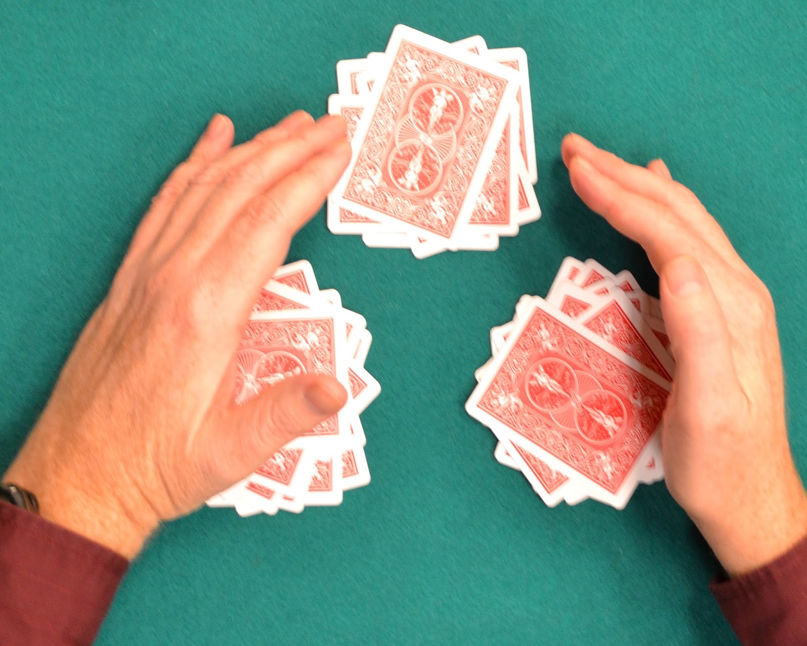 Card Colm: Rosette Shuffling Multiple Piles