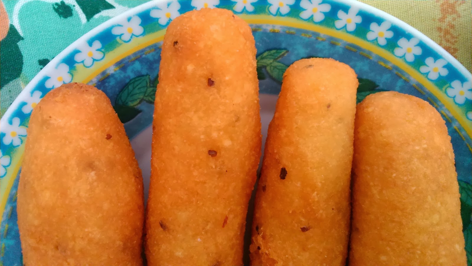 Blondie Loves Food: Chulitos!