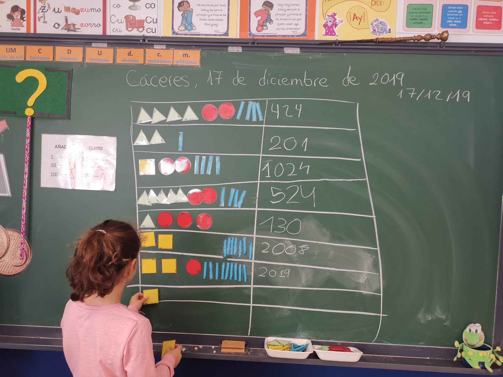 MATERIAL DIDÁCTICO DE MATEMÁTICAS PARA MAESTROS Y MAESTRAS