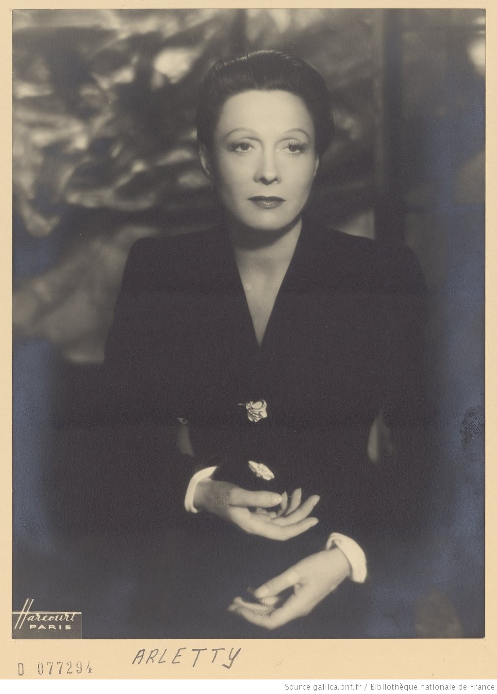 VINTAGE PHOTOGRAPHY: Arletty