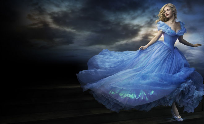 HelloKerry: Sindirella arkasına dönüp baksaydı prenses olamazdı!