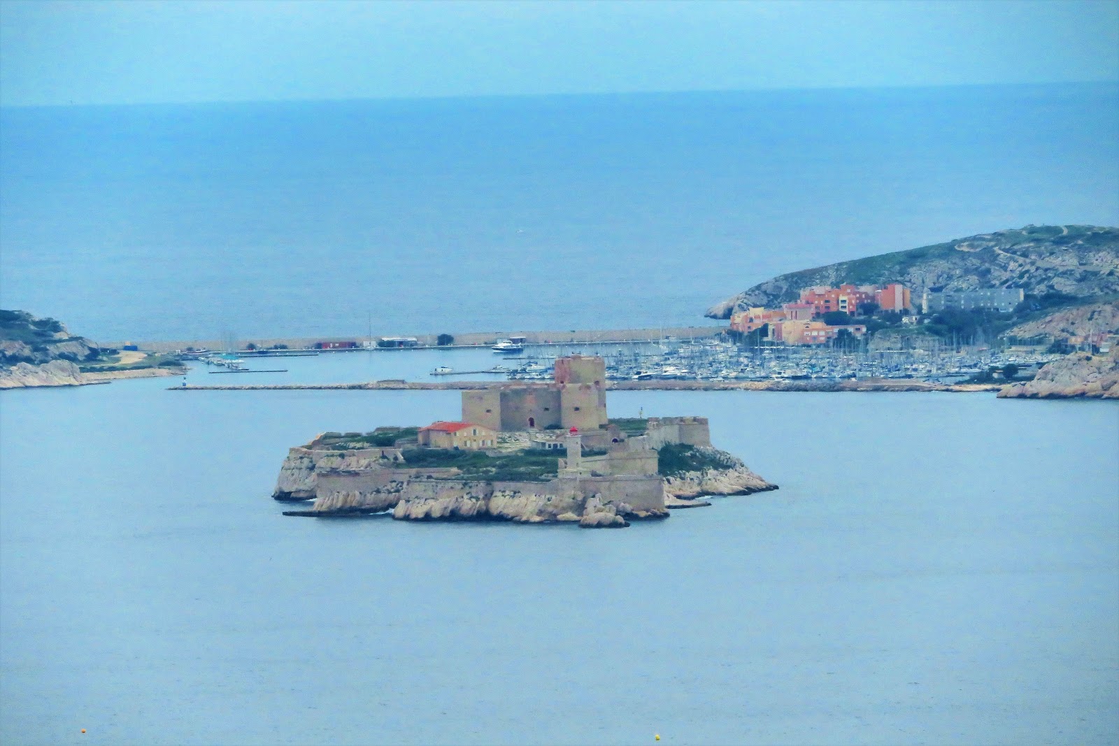 Haihui prin Lume : Marsilia