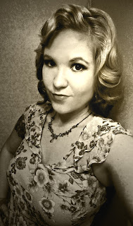 The Sundae Times: Growing Out Bettie Bangs