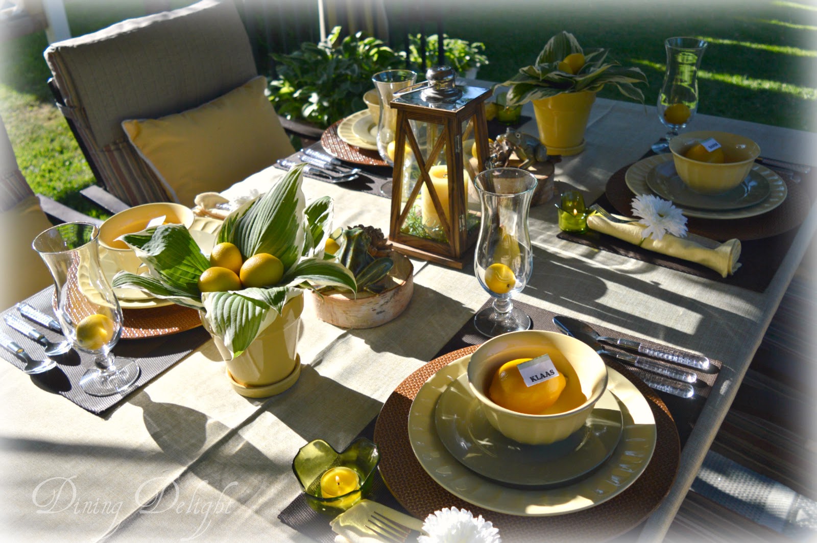 Dining Delight: Lemon Yellow and Woodsy Brown Tablescape