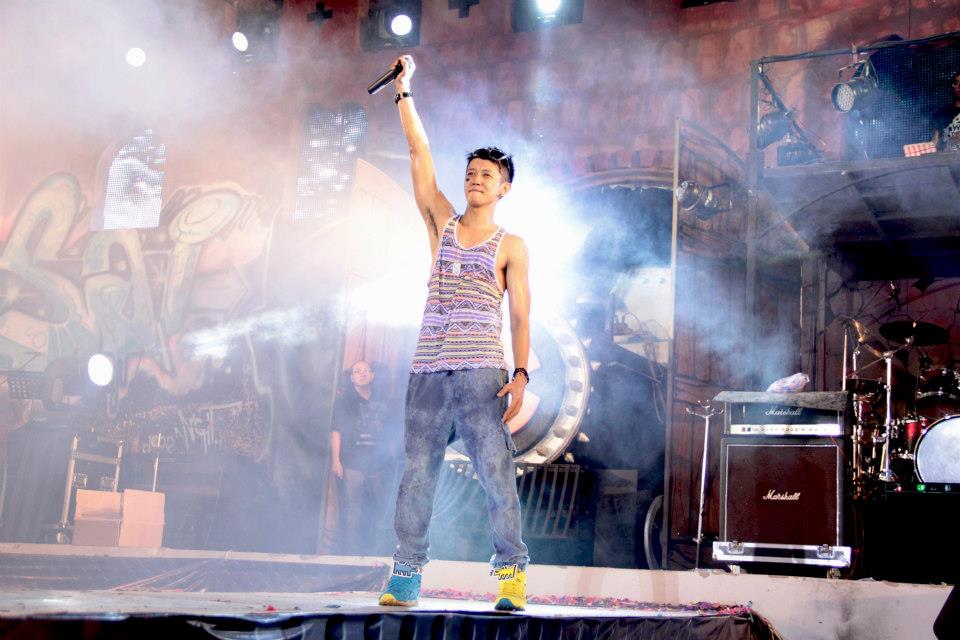 M y a n m a r H u n k s: Sai Sai Birthday Show 2013 by Photo Ko Pyae